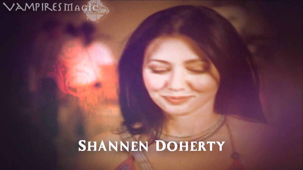 Charmed Opening 2x20 "Astral Monkey" - YouTube