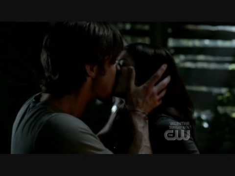 Sam & Ruby.Supernatural.S4E9.vostfr