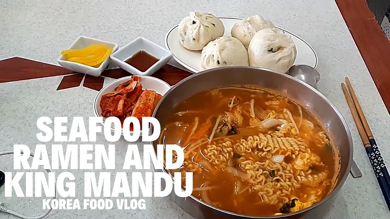 Korea Travel Vlog: Seafood Ramen and King Mandu, Busan, South Korea ...