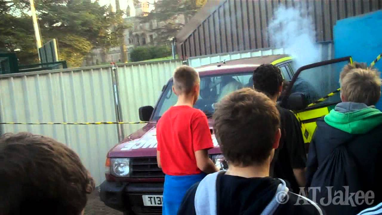 Alton Towers Scarefest - Zombies Scarezone Off Ride & POV (Day Light ...