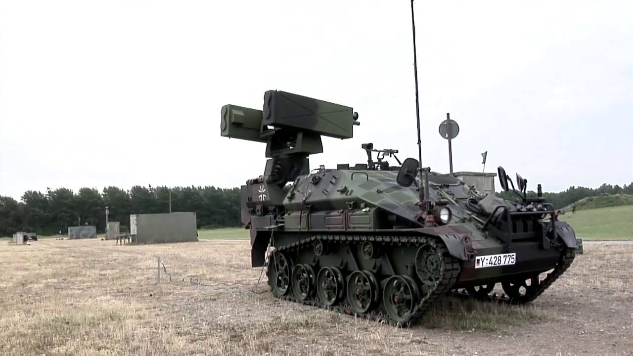 Зенитный ракетный комплекс LeFlaSys ASRAD - YouTube