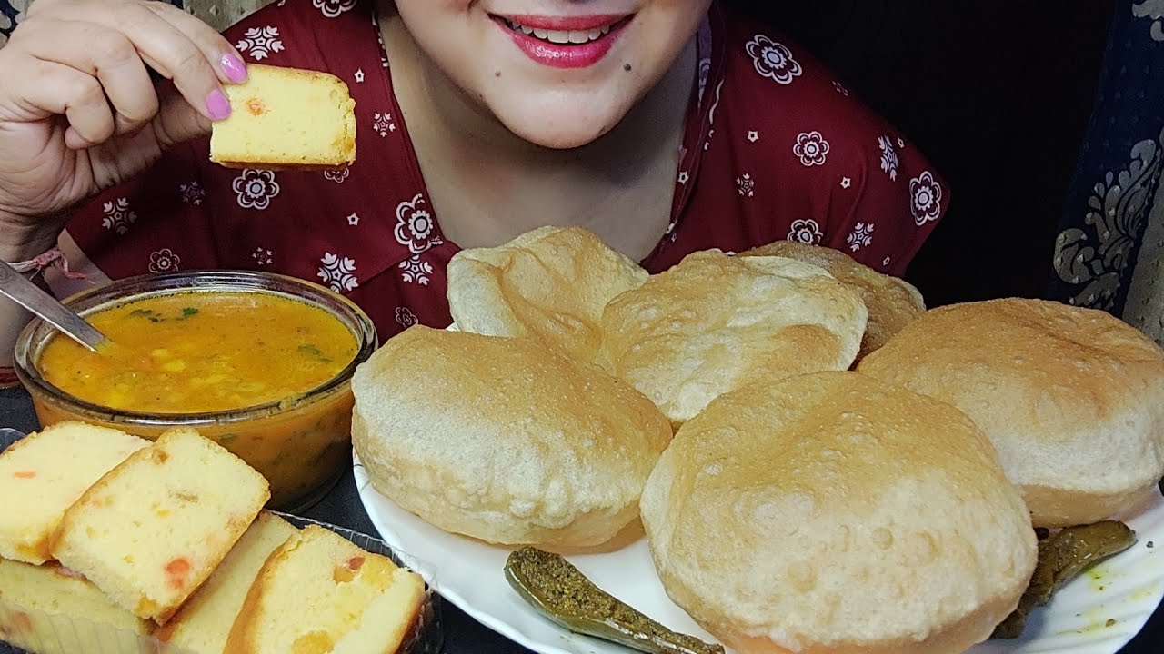 Eating Spicy🔥Aloo Sabji,Puri/Luchi,Cake,Eating Show, Big bites,Indian ...