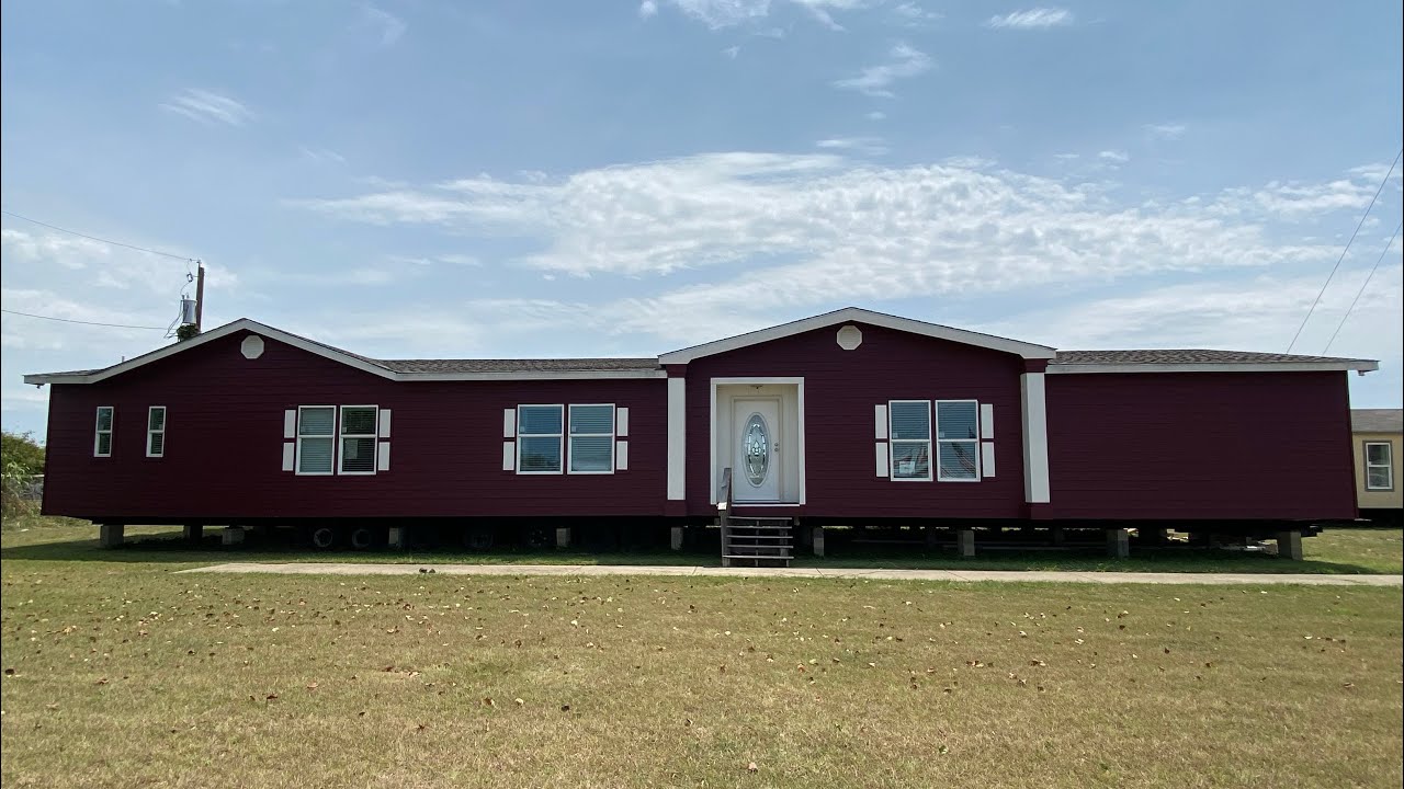 Solitaire Homes 486SC - YouTube