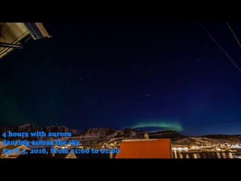 Aurora dancing - YouTube