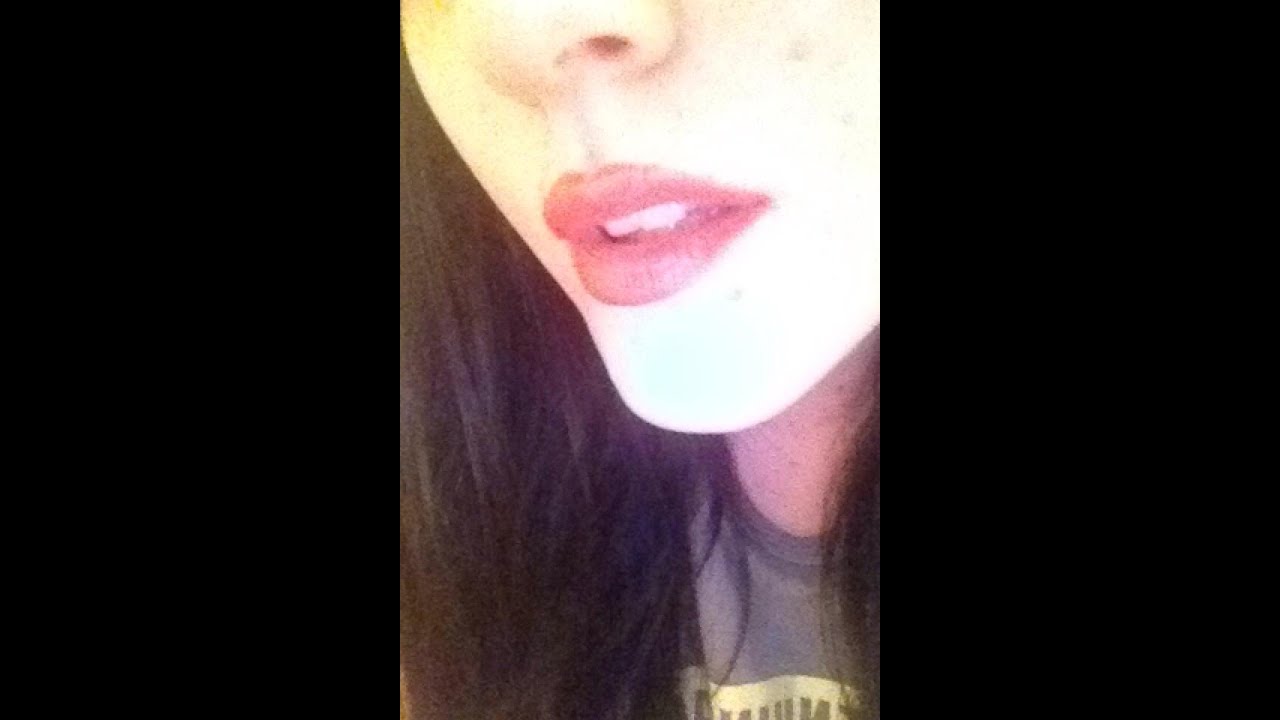 Perfect Pout Tutorial! - YouTube