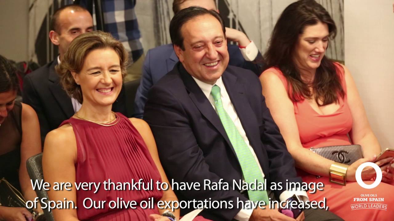 Rafa Nadal cooks with Olive Oil from Spain at Taste of Tennis - YouTube
