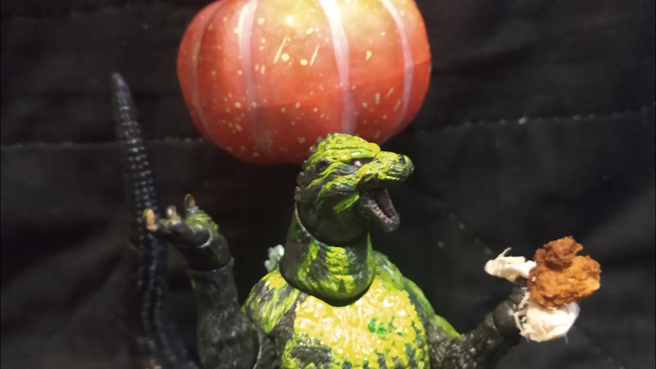 Godzilla gets Stuffed on Thanksgiving! - YouTube