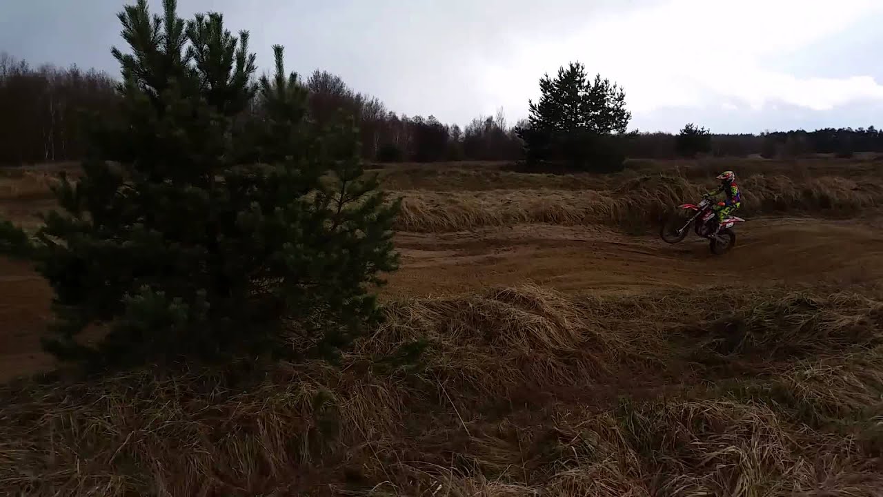 Thomas Windisch training in the sand - YouTube