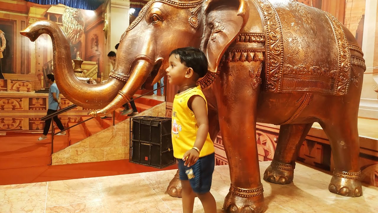 Bahubali set | 2 year baby dancing 💃 - YouTube