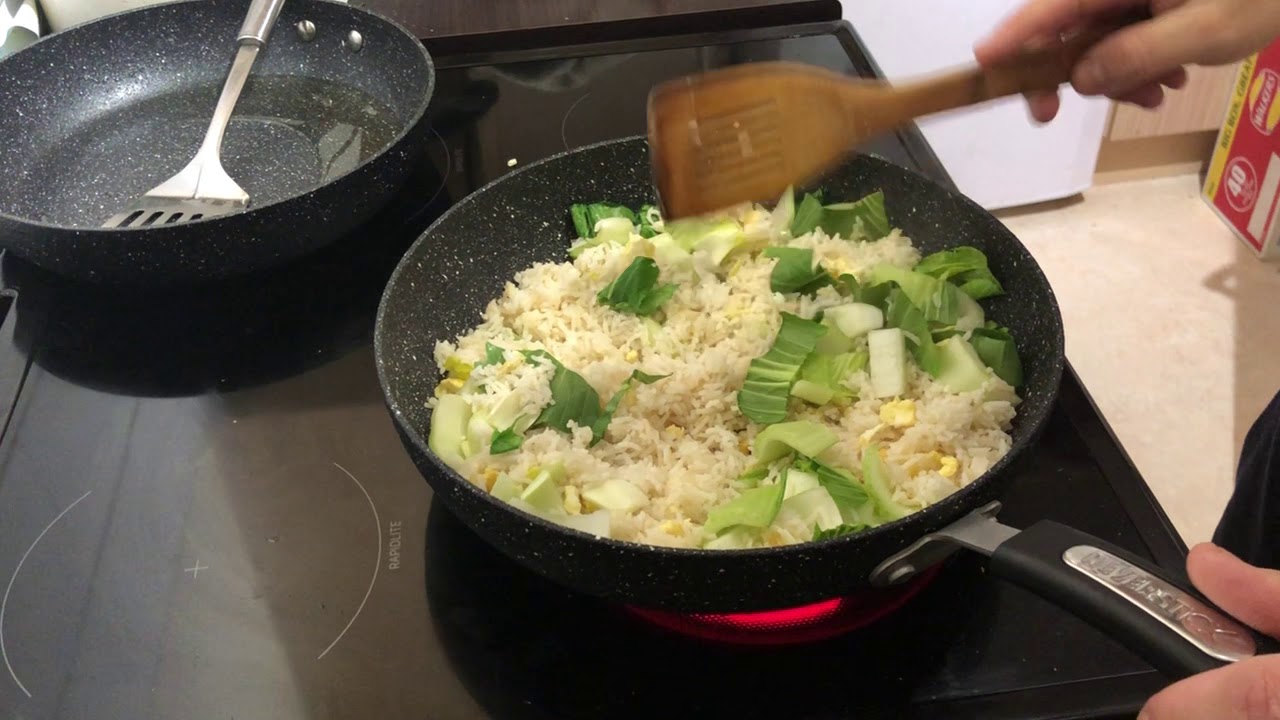 Egg Fried Rice with Pak Choi - YouTube