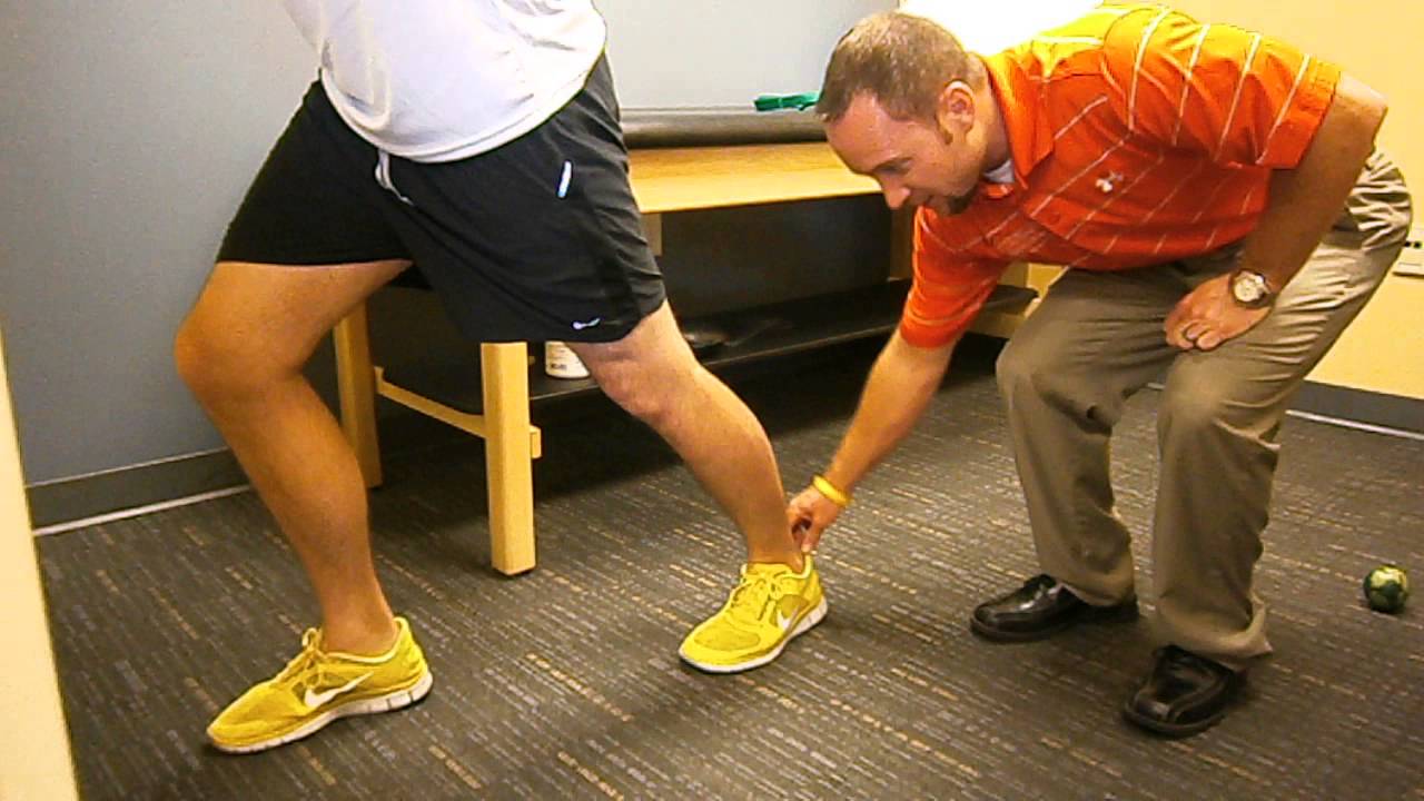 Gastrocnemius Stretch | Stretch of Gastroc | Calf Stretch - YouTube