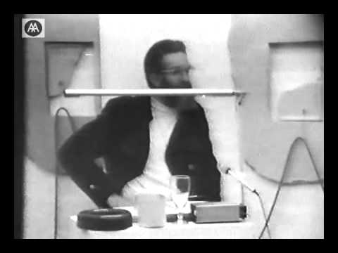 Reyner Banham - Megastructures 1 - YouTube