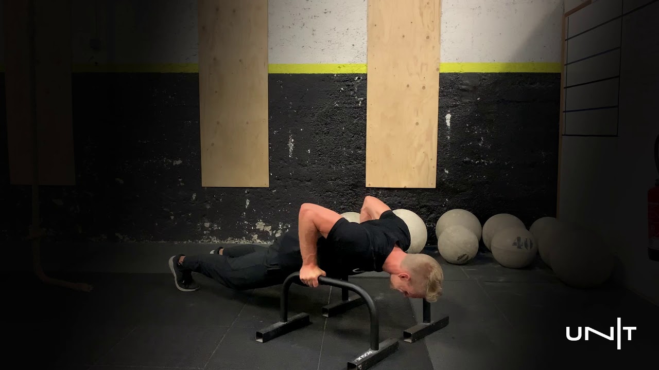 Unit Coaching - Hold Parallette Push Up - YouTube