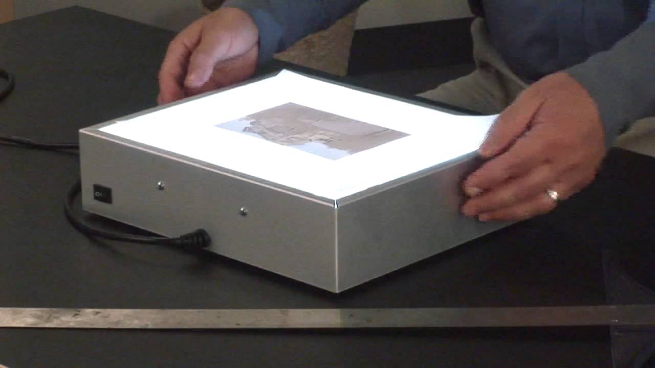 Artograph Lightracer Elite Light Box - YouTube