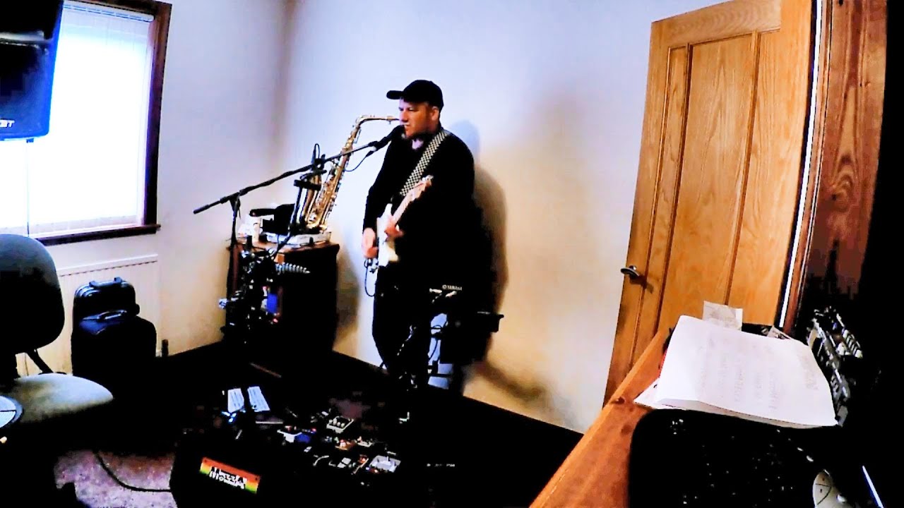 The Slickers Johnny Too Bad Live Looping - YouTube