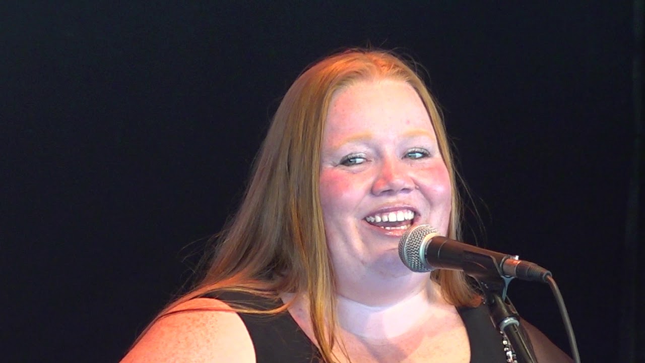 Jessica McLaughlin - Ghost in this house - YouTube