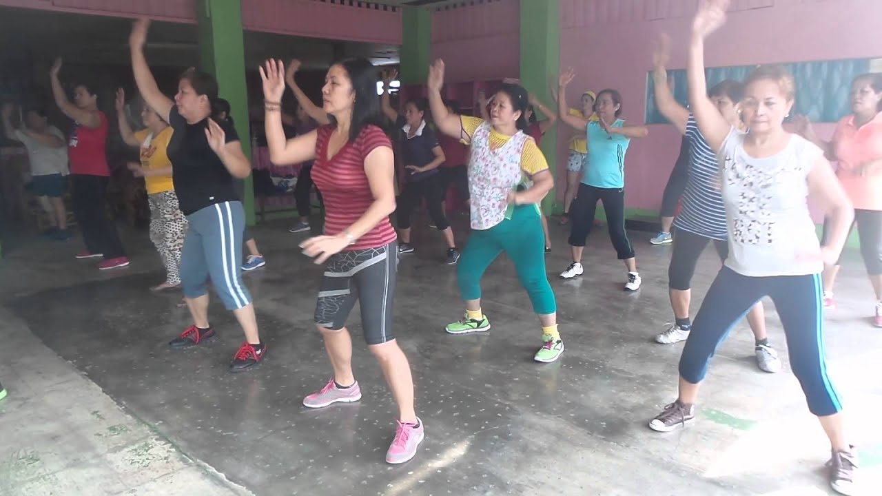 El teke teke dance sweetmomsy version - YouTube