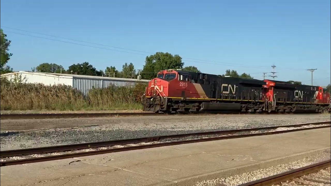 CN 2915 - YouTube