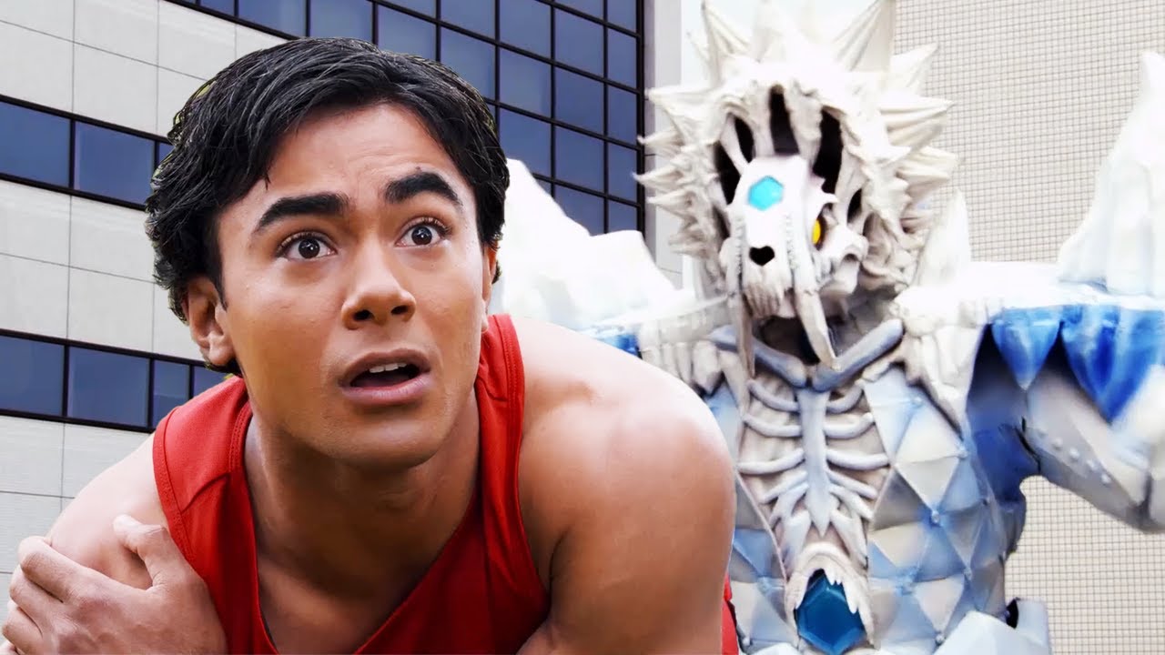 Power Rangers: Dino Super Charge | Catching Some Rays | Full Episode - YouTube