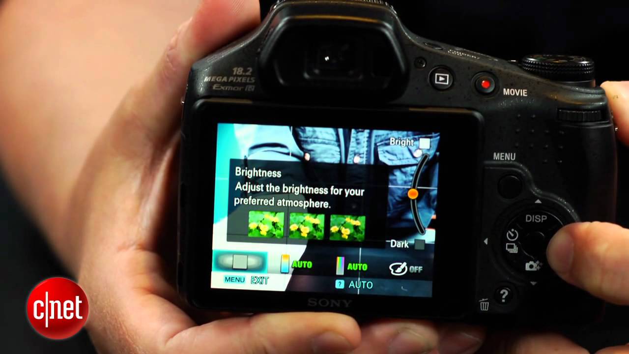 First Look: Sony's highest zoom compact camera - YouTube