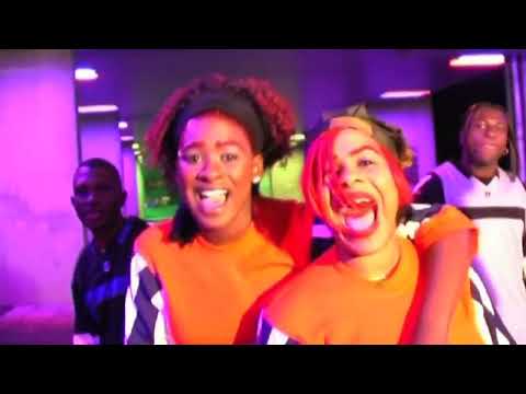 Makoma / André Sträßer - Butu na moyi