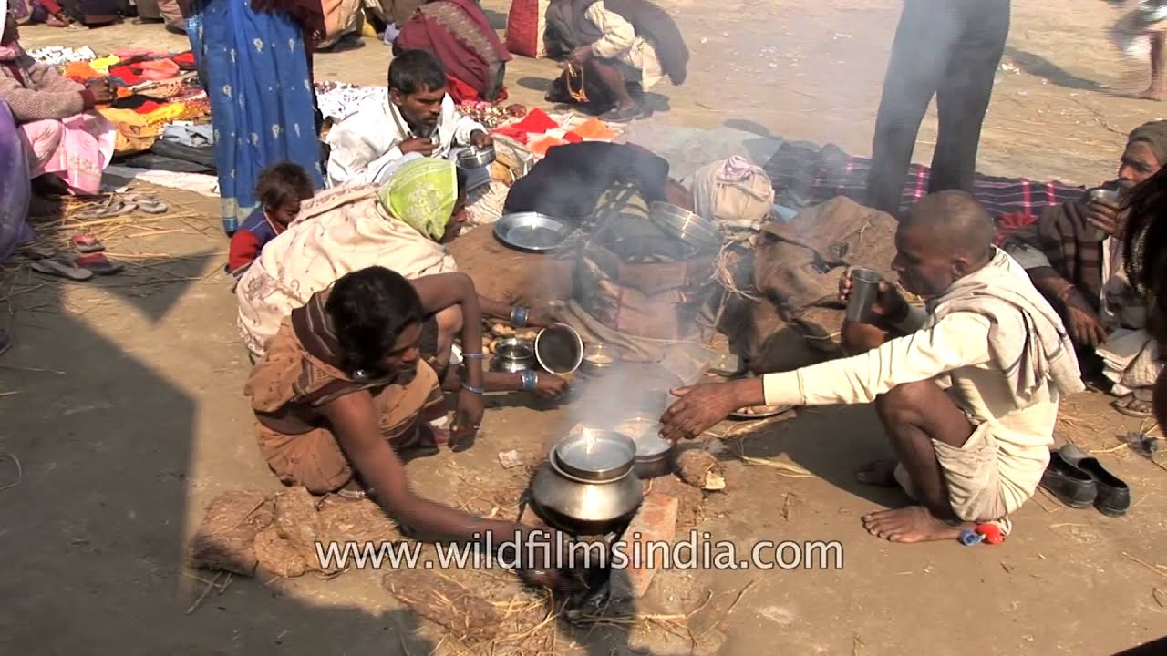 Amazing Sand Stove for Cooking food at the Allahabad Kumbh Mela India ...