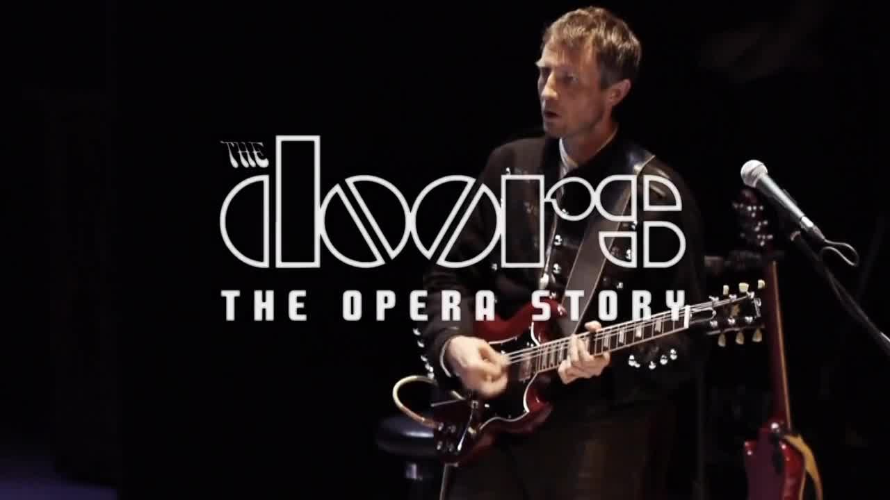 AMAZING DOORS SHOW ! - YouTube