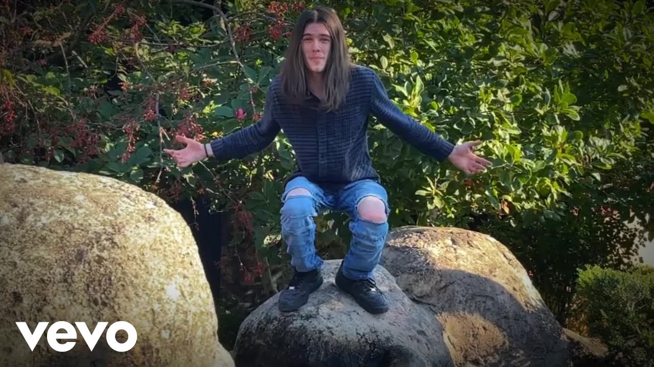 Yung Alone - Loner Gang - YouTube