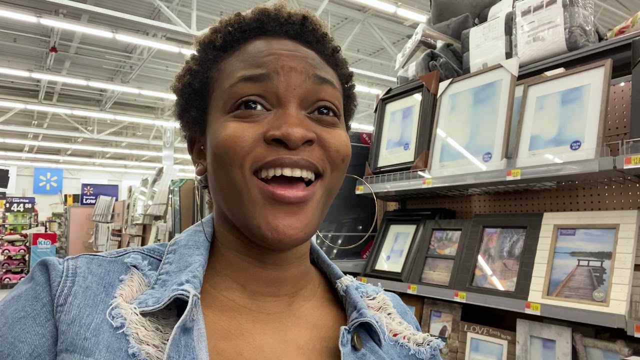VLOG Ep 1.| FIRST TIME IN THE US | LATE NIGHT SHOPPING AT WALMART - YouTube