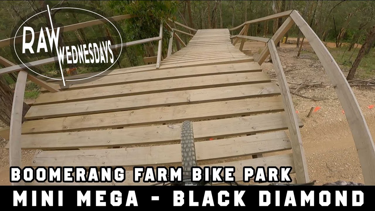 Mini Mega Air | Boomerang Farm Bike Park | RAW WEDNESDAYS - YouTube