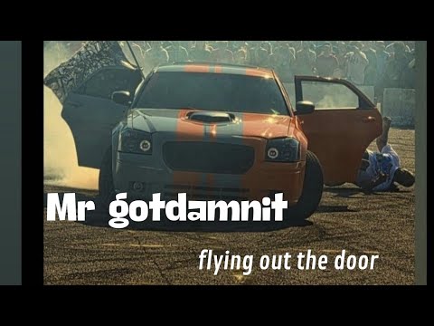 Accidente de MR gotdamnit drift accident😥flying out the door evento ...