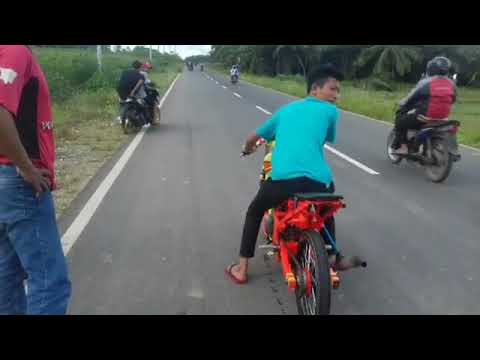 Star pake gigi 2 #iqbalkancil #dragbike #dragbikelampung #dragbikeindonesia #ninjaframestandart