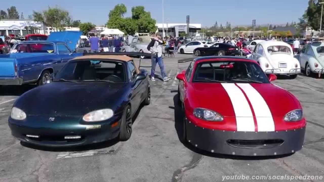 Two Miata's with BIG wings at Supercar Sunday - YouTube