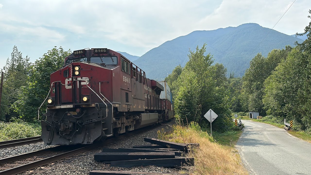 Priority Intermodal!!!! CPKC 112 W/ UP SD70AH @ Lake Errock BC Canada 21JUL24 CP ES44AC 8946 ...