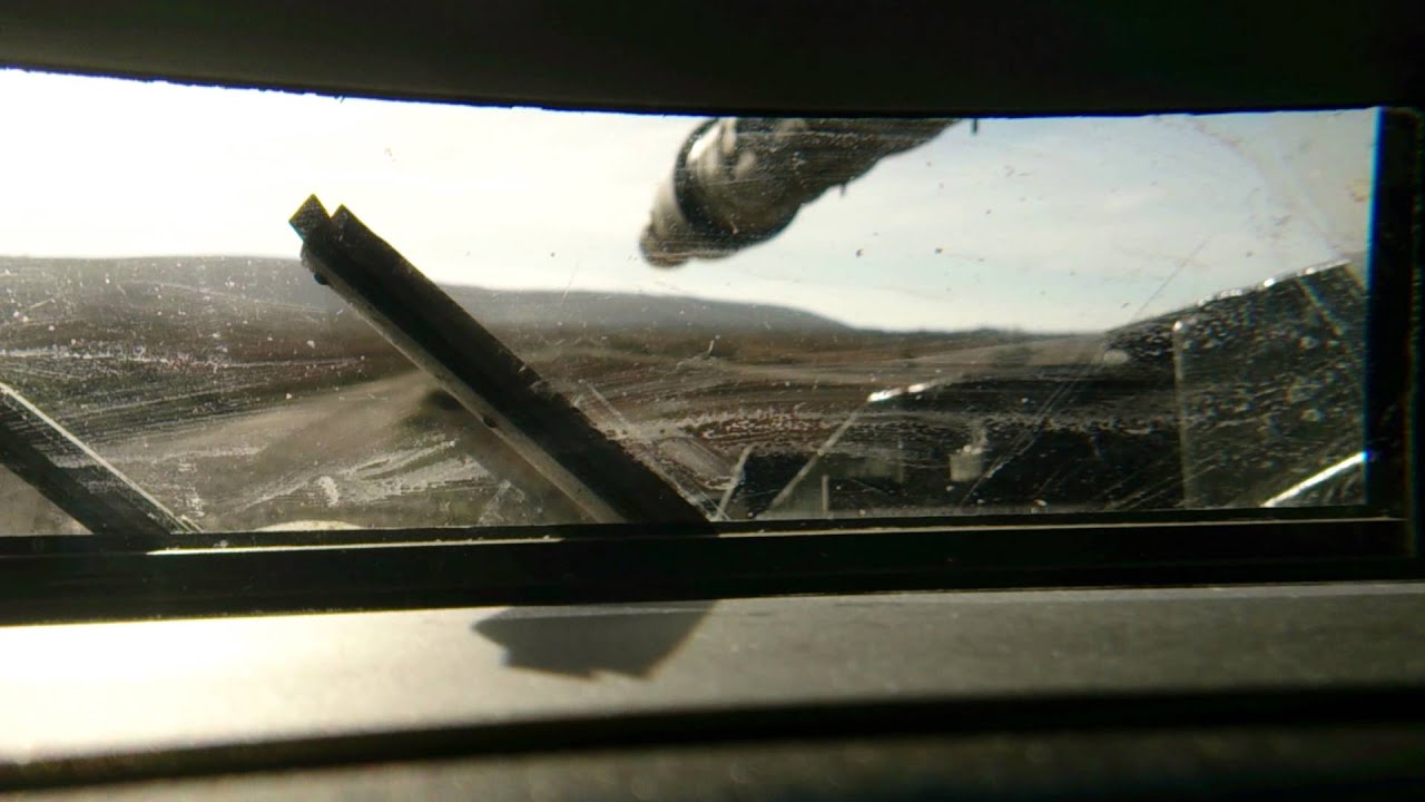 Challenger 2 COAX Machine Gun, 7.62mm - YouTube