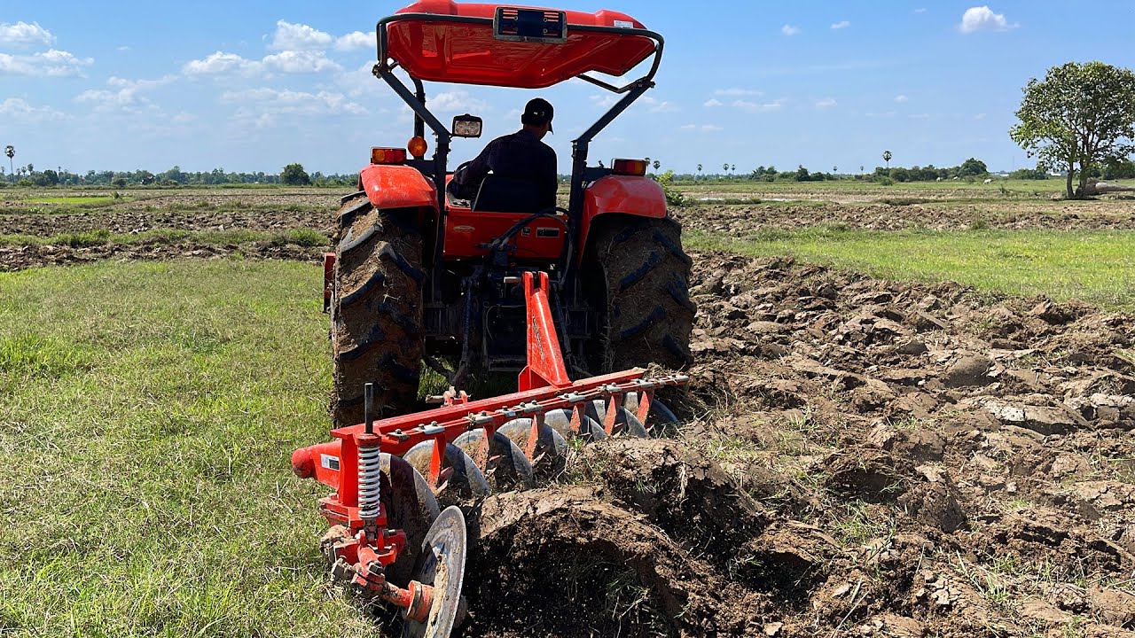 Tractor Kubota M6040 SU Plow Field,Tractor Khmer Farmer - YouTube