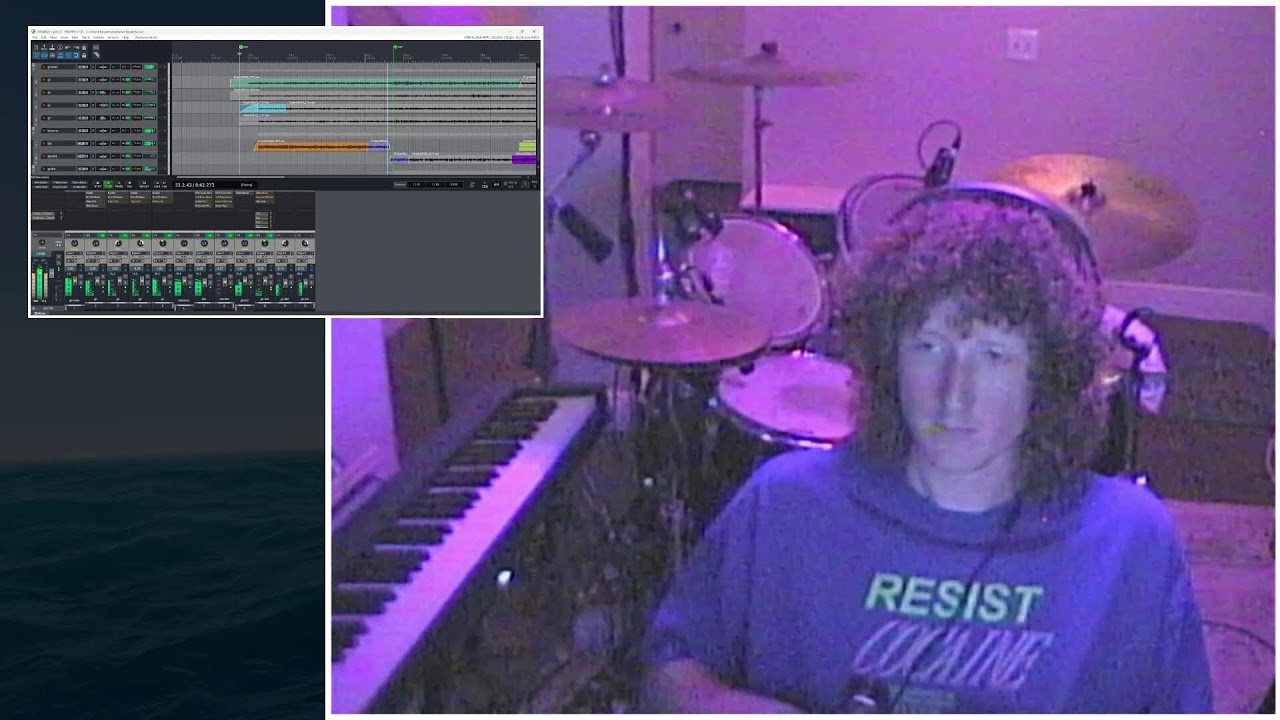 🔴 i am logged in 🔴 - YouTube