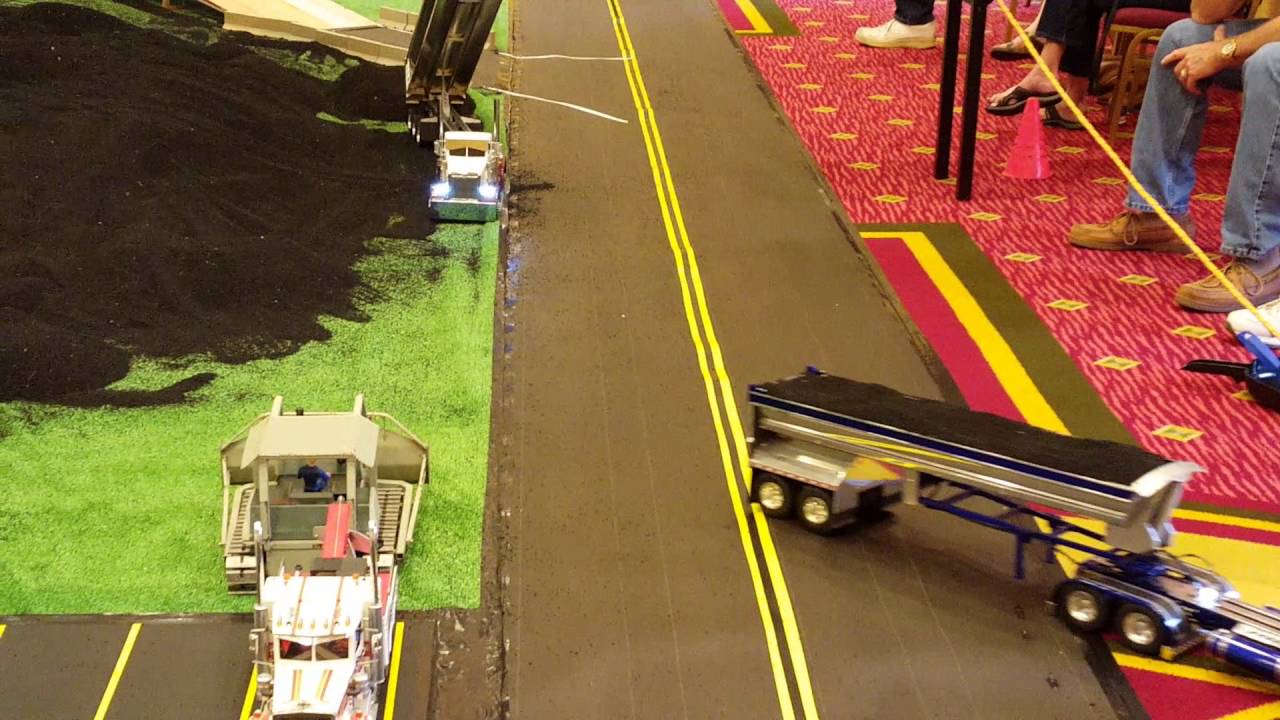 2016 Indy RC truck show - YouTube