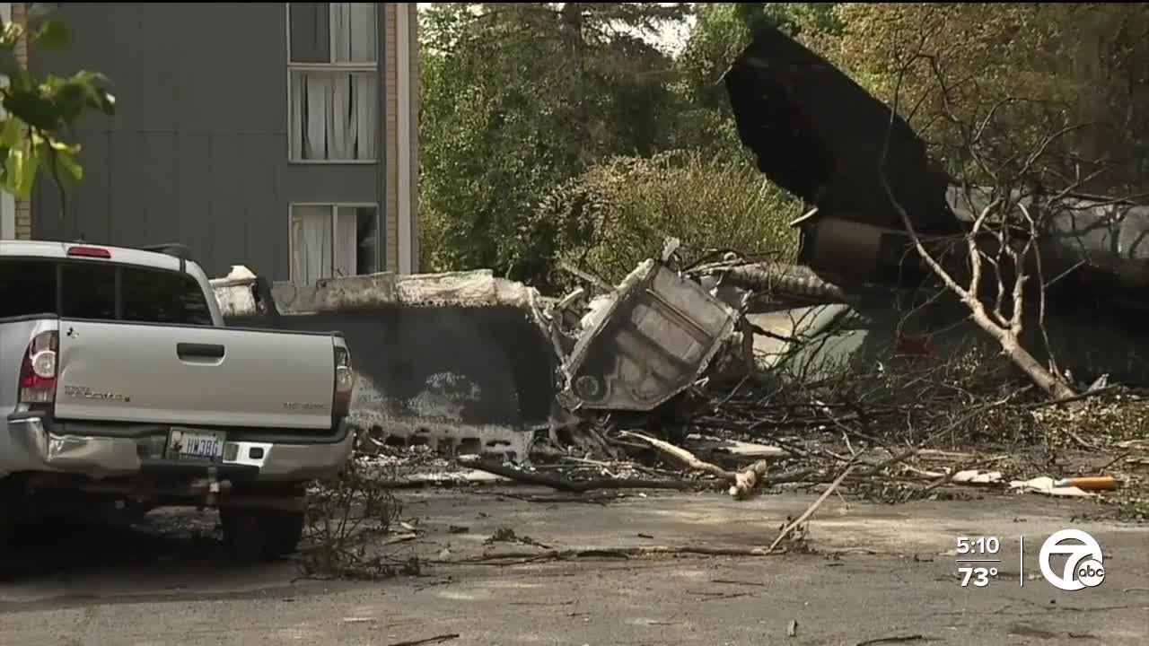 1 year after jet crash, officials spotlight safety at Thunder Over ...
