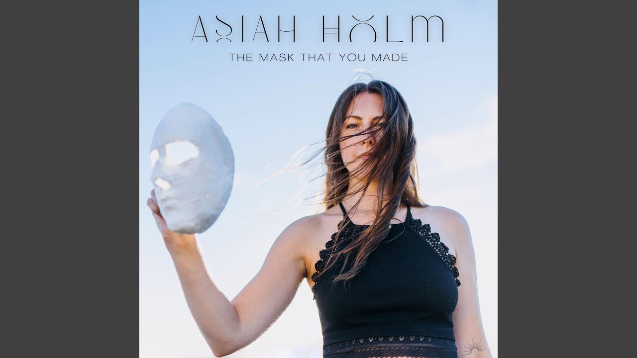 Fool's Gold - Asiah Holm: Song Lyrics, Music Videos & Concerts