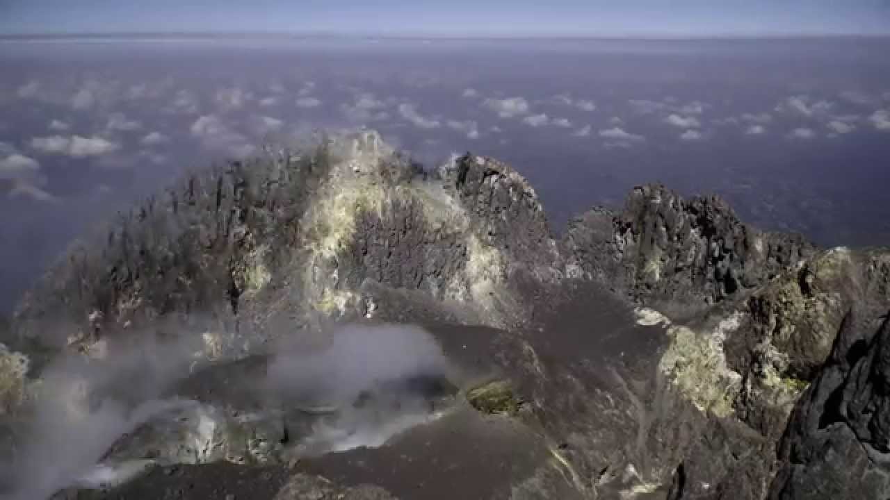 Gunung Merapi - Mount Merapi - Mountain of fire - Feuerberg - YouTube