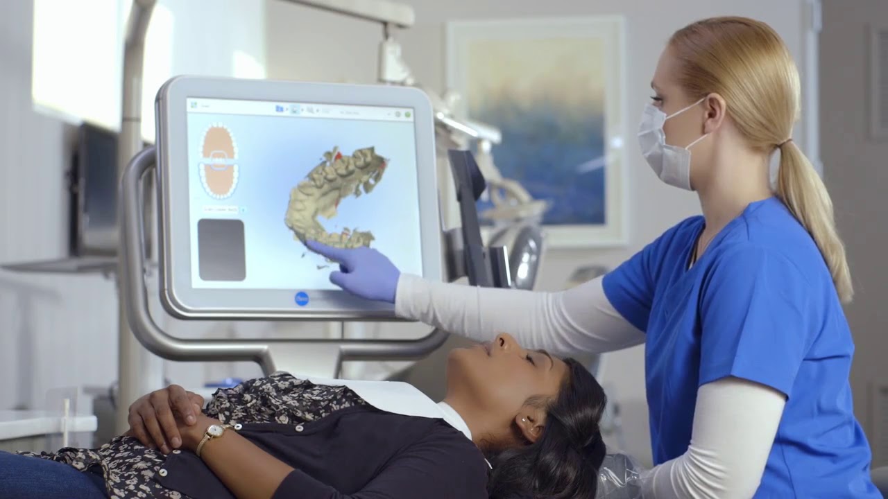 Invisalign 3D smile simulator - iTero - YouTube