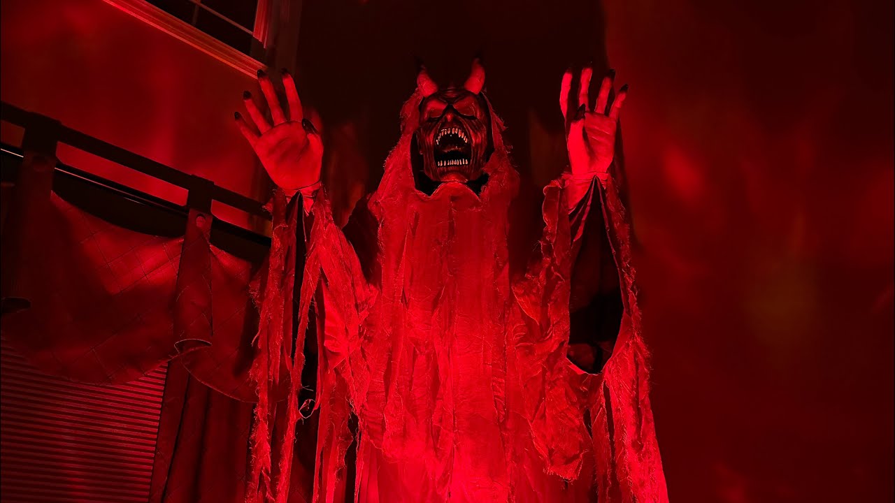 Spirit Halloween Hell Spawn demo - YouTube