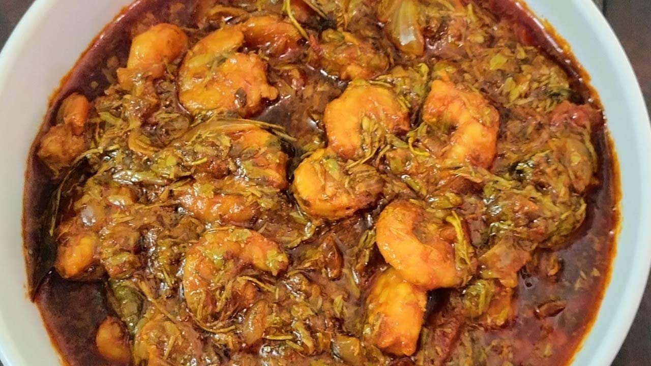 Chintha Chiguru Pachiroyyalu Curry Recipe | Tamarind Leaves Prawns ...