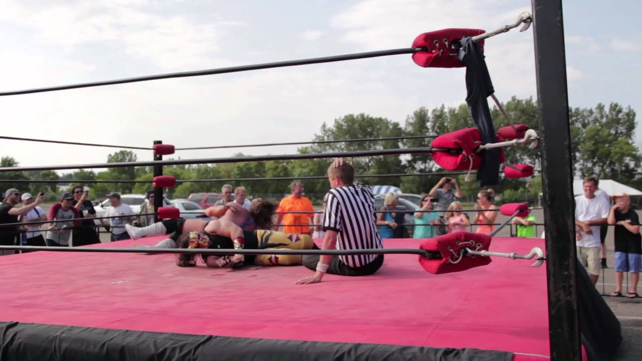 Saints Hitting Coach Ole Sheldon Gets in the Ring - YouTube