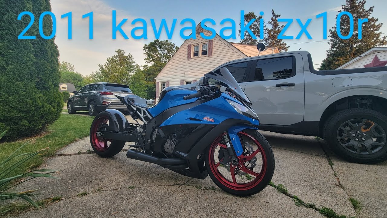 2011 Kawaski zx10r getting ready to play... drag racing time.. - YouTube