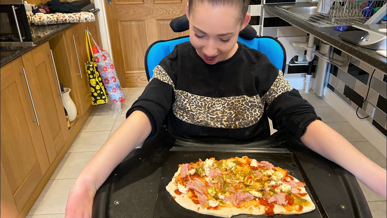 Cook with me and cerebral palsy - YouTube