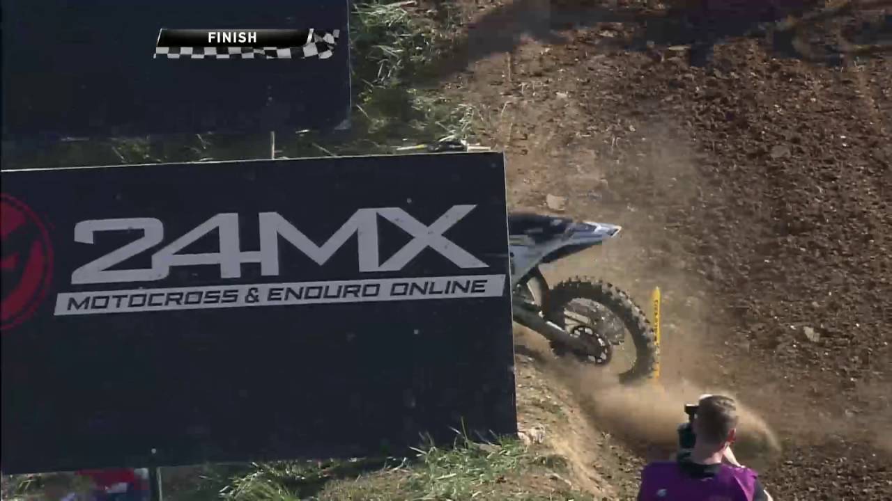 Jason Anderson gets landed on MXoN Maggiora 2016 - YouTube