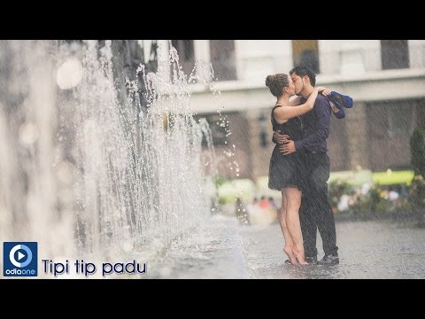 Odia Romantic Song | Madhu Chhanda | Tip Tip Padhu Achi Barasa Pani | Odia Latest Songs