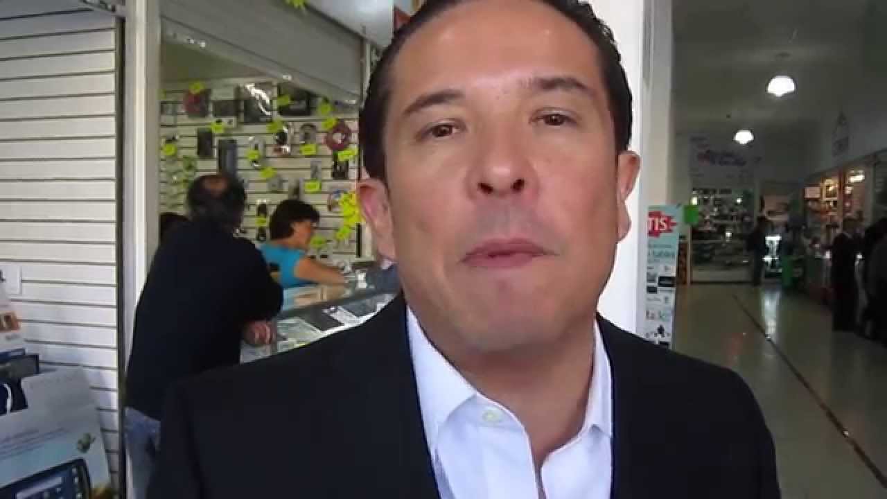 Gustavo Adolfo Infante El Mejor Periodista de Espectaculos - YouTube